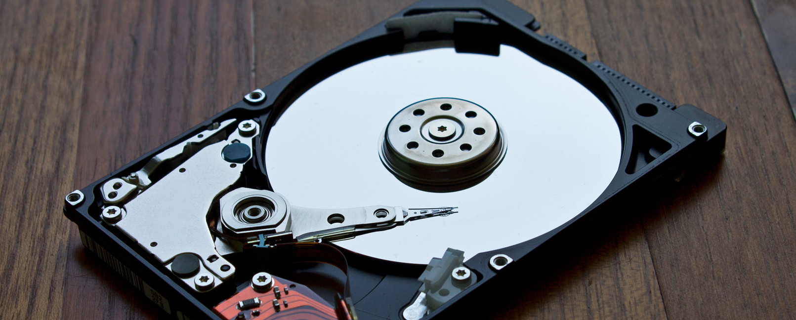 Things to consider before buying a hard disk drive. - Good To Get.in